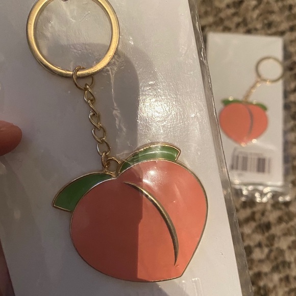 Forever 21 | Other | Peach Keychain | Poshmark